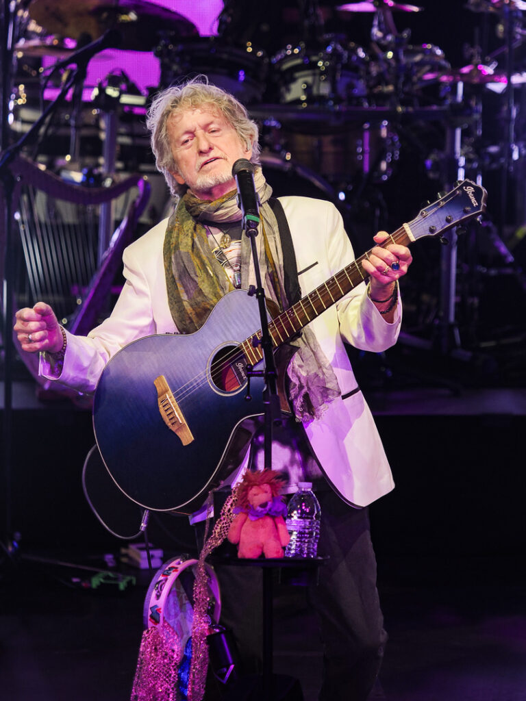 Jon Anderson and the Band Geeks bring Classic 70s Progressive Rock ...